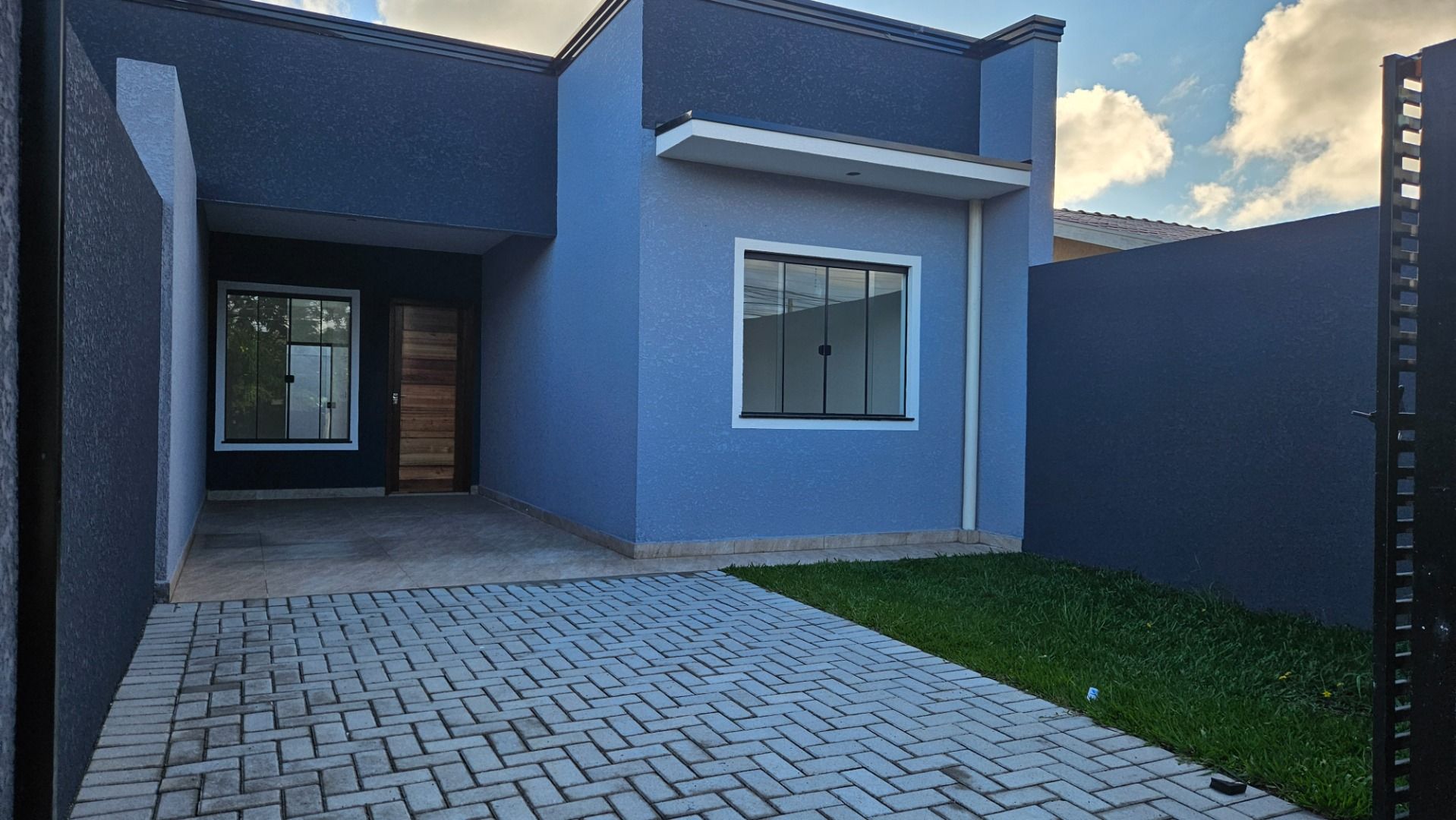 Casa com 3 dormitórios à venda, 67 m por R 470.000,00 - Costeira ...